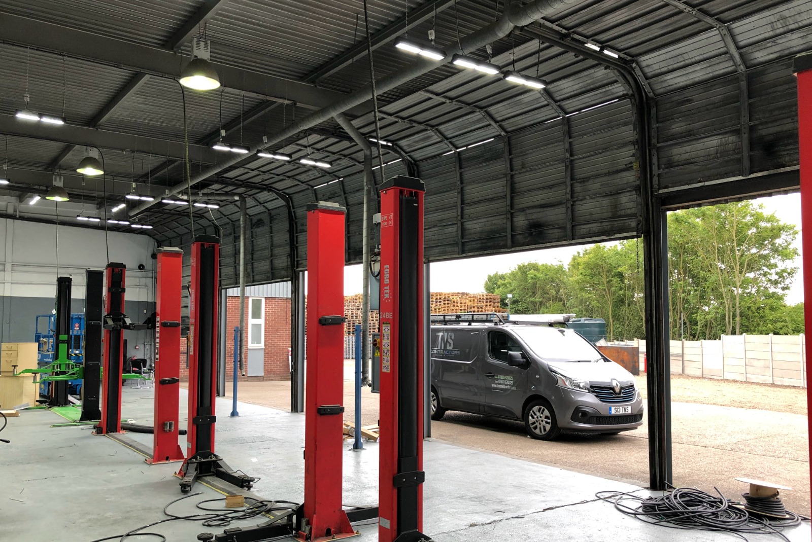 Balgores Motors - TNS Contractors